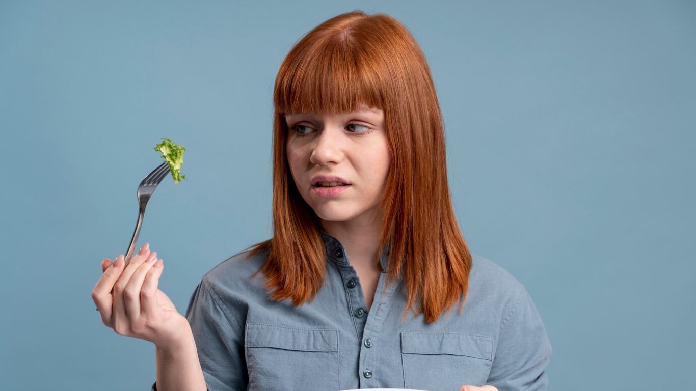 How to Deal with Eating Disorder Triggers ? - Health & Fitness