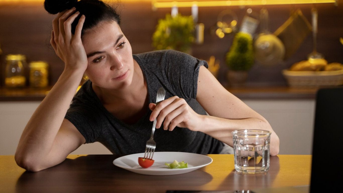 How to Deal with Eating Disorder Triggers ? - Health & Fitness